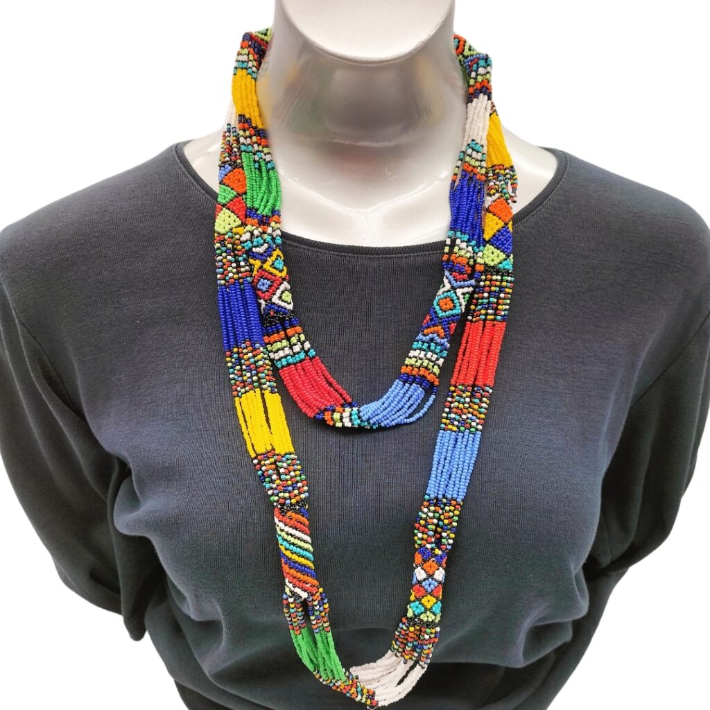 Necklaces Traditional: Amavovo Traditional Zulu Necklaces - Woza Moya